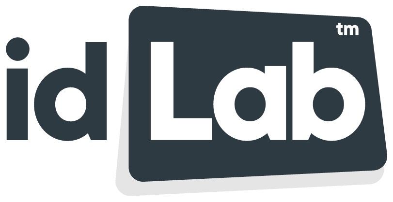 RENAULT - IDLAB ECUADOR - Tarjetas PVC impresas